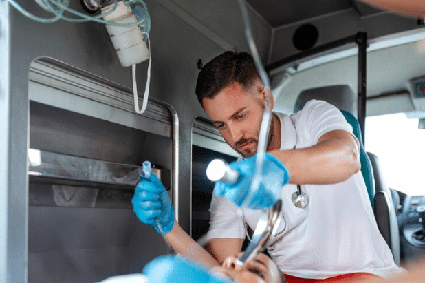 Intubação endotraqueal: o que é, indicações e como evitar possíveis ...